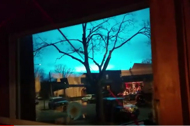 Transformer explosion gives NYC a spectacular light show ahead of New ...