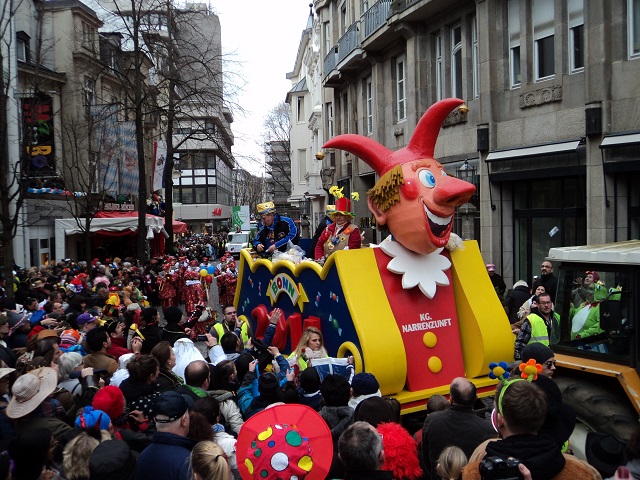 Merkel’s Government Faces Backlash Over Proposed Carnival Festival Ban ...